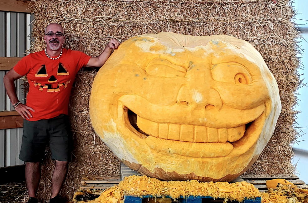 Slash and Peel: The Scary Good Pumpkin Art of Roger Pope - Northeast ...